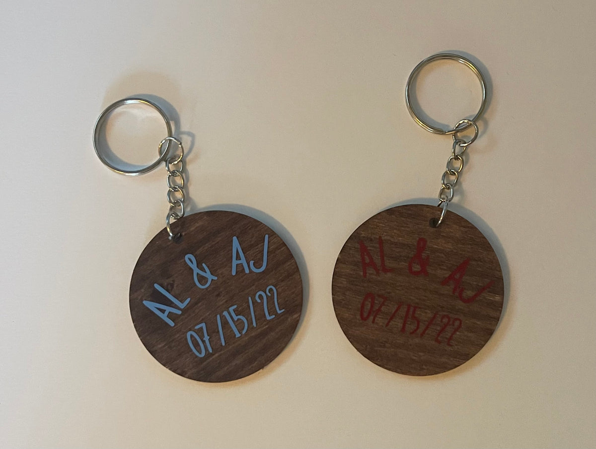 Wooden Monogrammed Keychains – Christina's Creations / CB